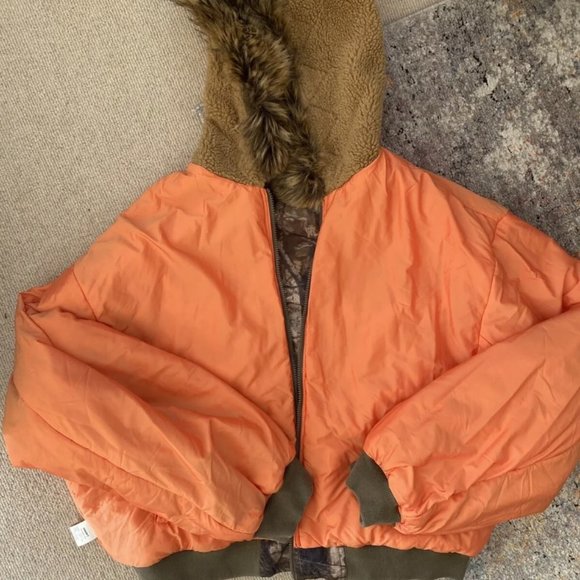 Yeezy | Jackets & Coats | Yeezy Season 5 Reversible Shearlingfur Tree ...